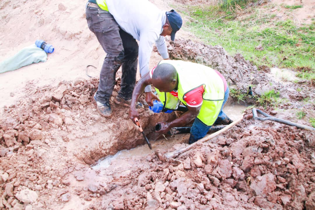 DUWASA YAENDELEA NA MATENGENEZO MABOMBA YALIYOPASUKA. - New Times Tanzania