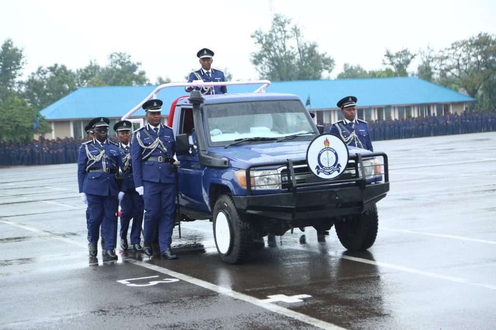 KAMISHNA MARIJANI AAGWA JESHINI BAADA YA KUMALIZA UTUMISHI - New Times ...