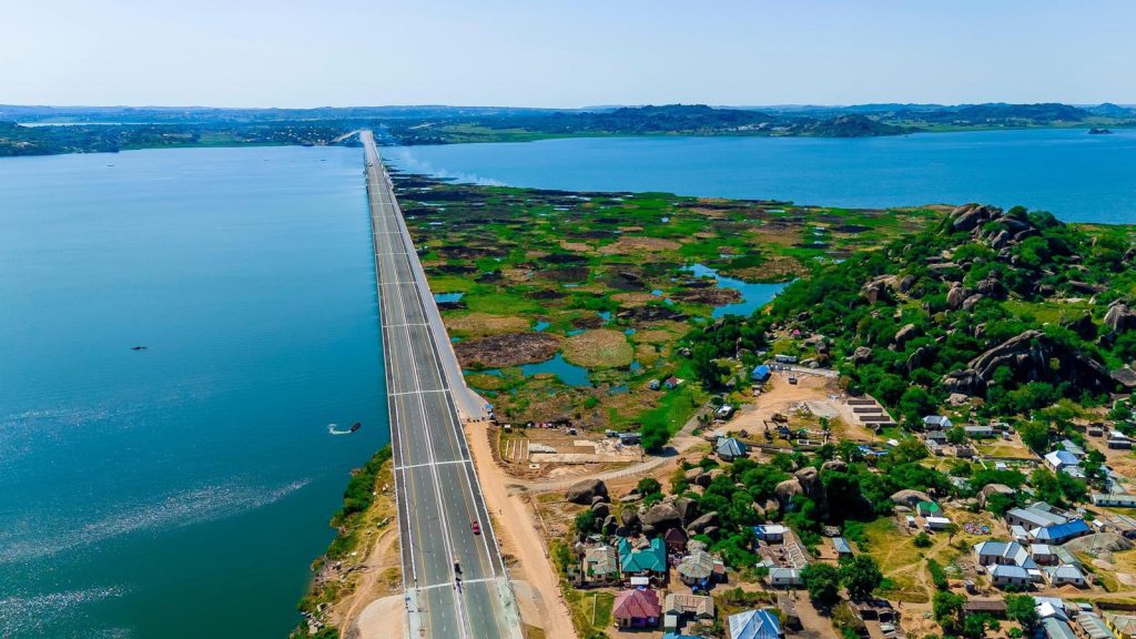 RAIS SAMIA AZINDUA DARAJA LA JP MAGUFULI KIGONGO-BUSISI - New Times ...